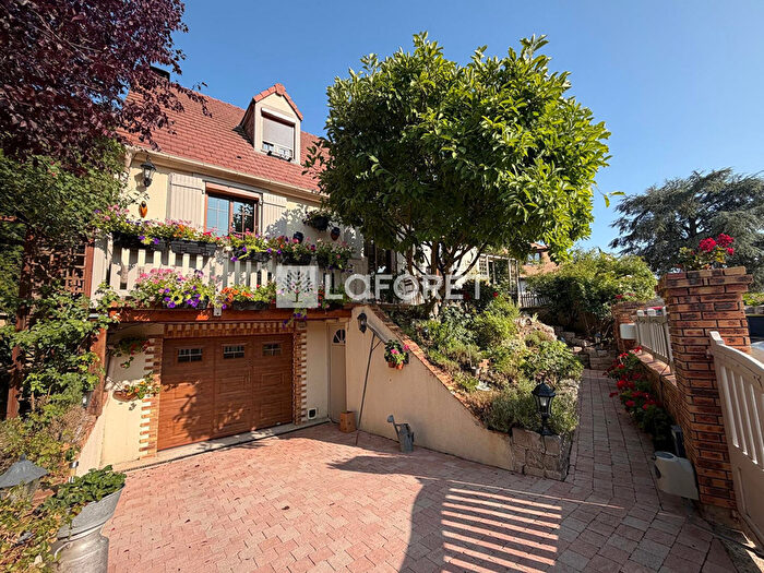 Maison 6 pièces à Bellefontaine, à vendre
