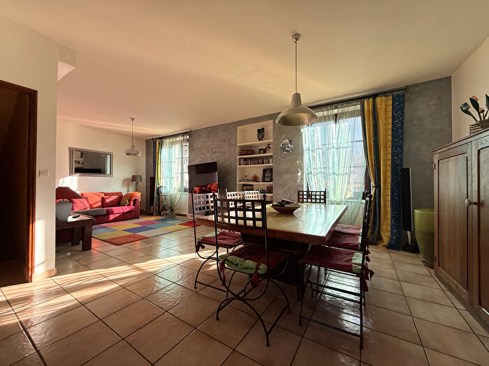 Maison à vendre - Saint-Égrève, La Monta - 6 pièces - 5 chambres