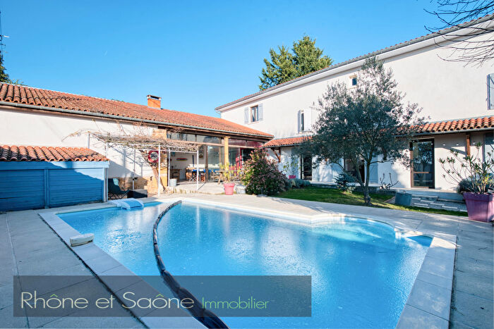 Maison à vendre - Reyrieux - 6 pièces - 5 chambres