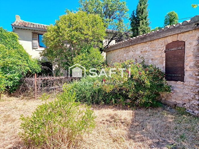 Maison à vendre - Robion - 8 pièces - 5 chambres