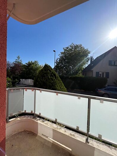 Fontaine-lès-Dijon : Appartement 4 pièces à louer