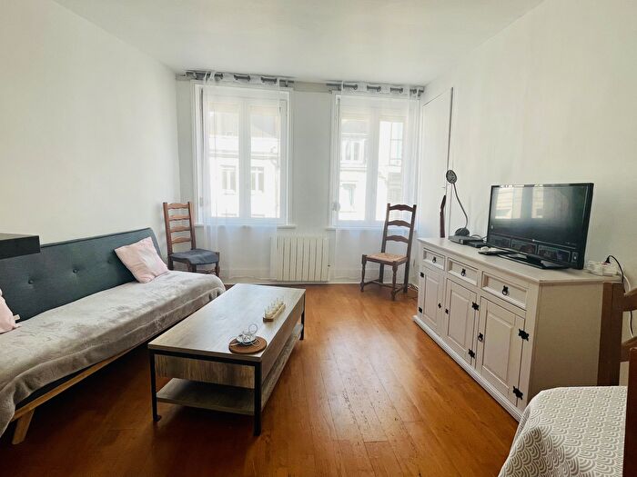 Appartement à louer - Amiens - 4 pièces - 3 chambres