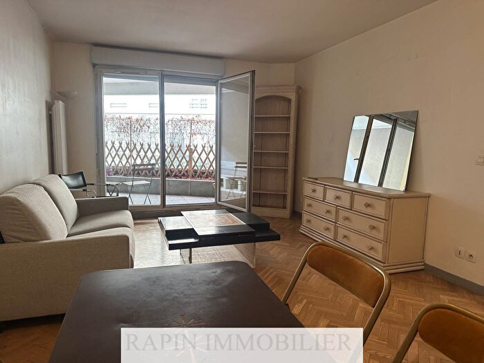 Appartement à louer - Lyon ème arrondissement - 2 pièces - 1 chambre