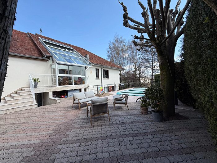 Maison à vendre - Chemaudin - 8 pièces - 5 chambres