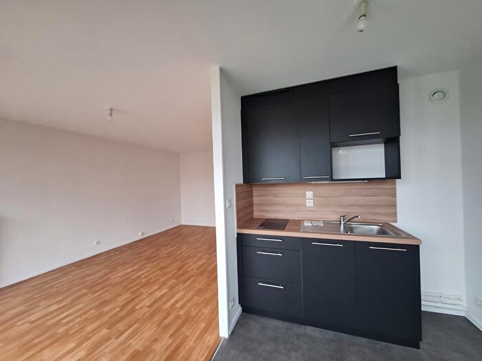 Appartement à louer - Quartiers Sud-Ouest, La Binquenais - 1 pièce