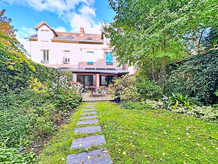 Maison à vendre - Chartres, Hôtel Dieu, Grand Faubourg - 7 pièces - 5 chambres