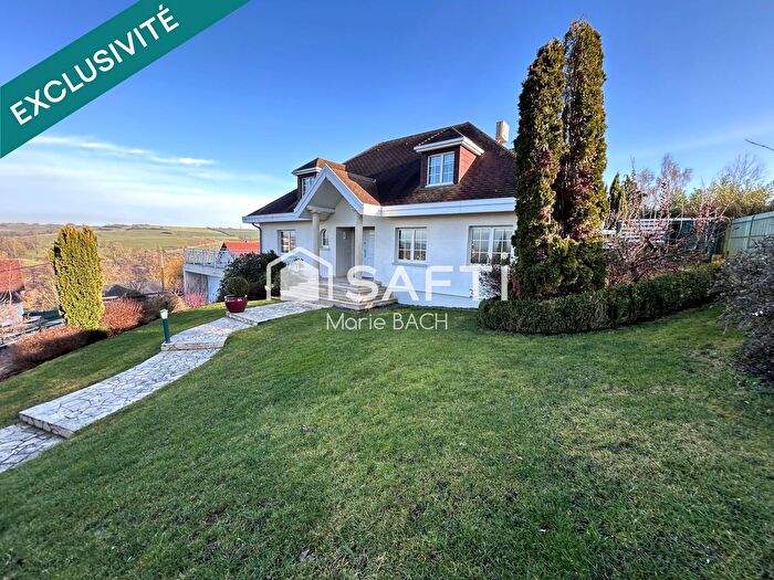 Maison à vendre - Oermingen - 8 pièces - 6 chambres