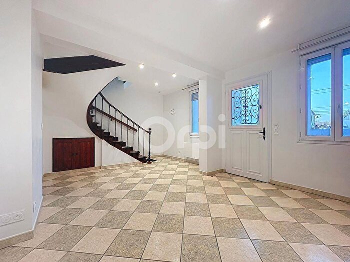 Maison à louer - Gouaix - 2 pièces - 1 chambre