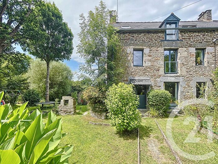 Maison à vendre - Pleudihen-sur-Rance - 7 pièces - 5 chambres