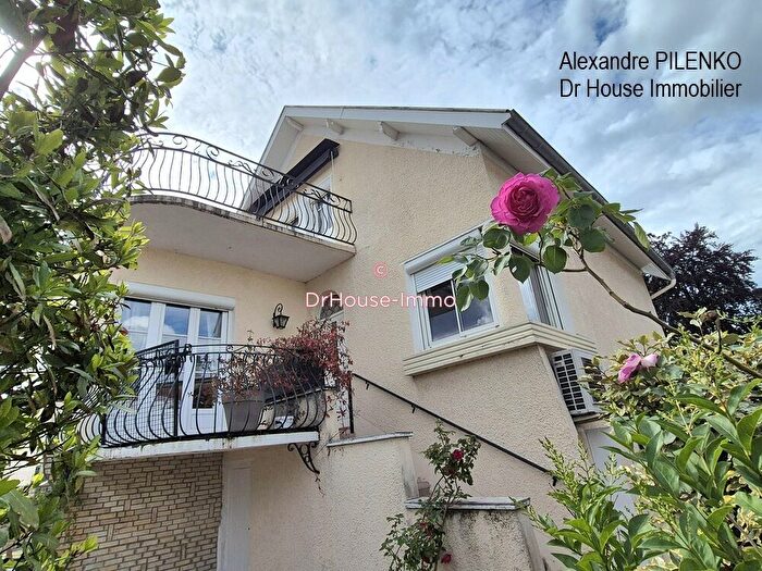 Maison 6 pièces à vendre à Saint-Rémy