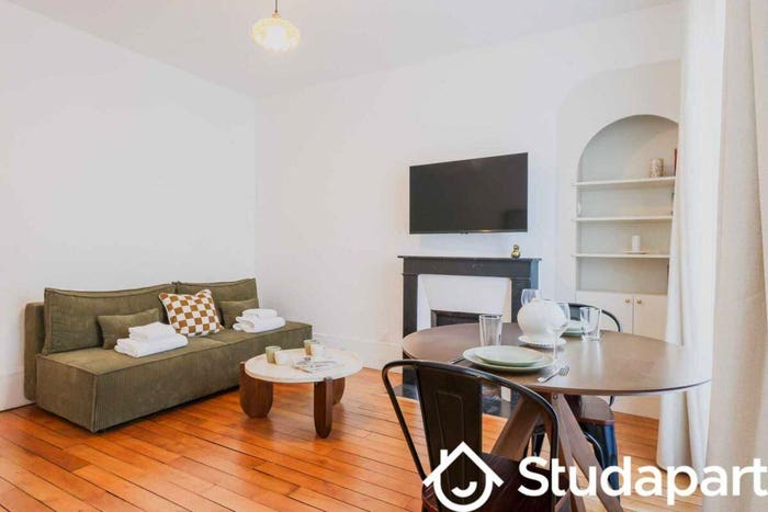 La Plaine des Sablons, Neuilly-sur-Seine : Appartement 1 pièce à louer