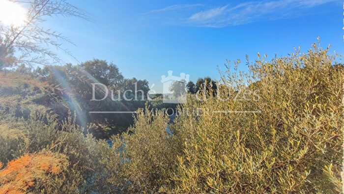 Maison à vendre - Uzès - 5 pièces - 4 chambres