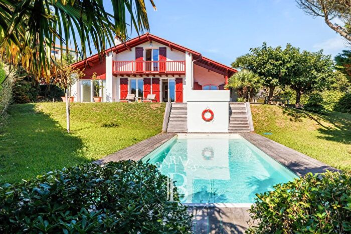 Maison à vendre - Bidart - 7 pièces - 5 chambres