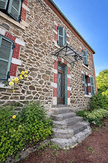 Maison à vendre - Régny - 4 pièces - 1 chambre