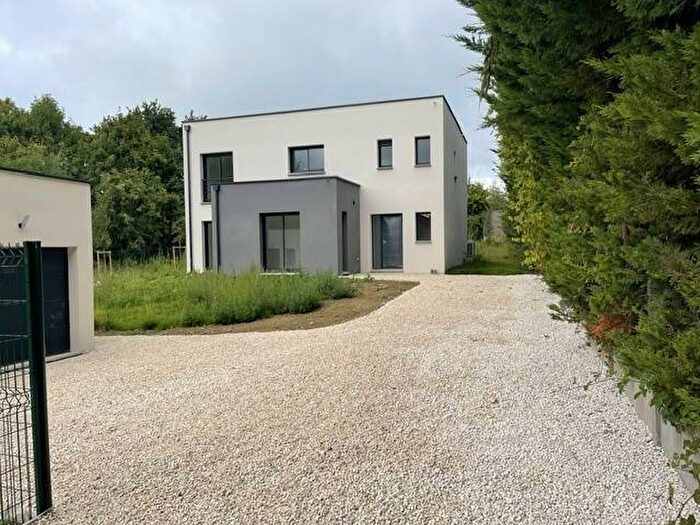 Maison 6 pièces à louer à Vaux-sur-Seine