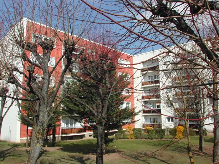 Appartement à vendre - Tinqueux - 5 pièces - 4 chambres