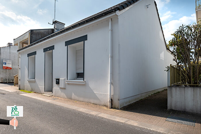 Maison à vendre - Challans, Centre-ville - 5 pièces - 3 chambres