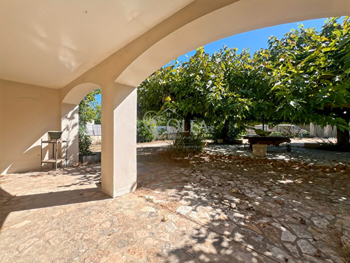Maison 5 pièces à Uzès, à vendre