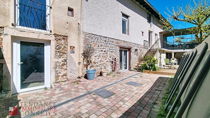 Vaux-en-Beaujolais - Maison 9 pièces à vendre