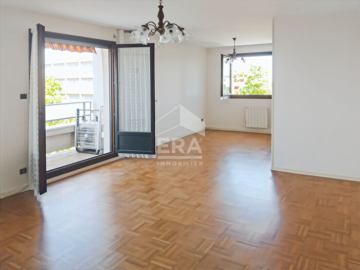 Lyon 8ème, La Plaine, Santy : Appartement 3 pièces à vendre