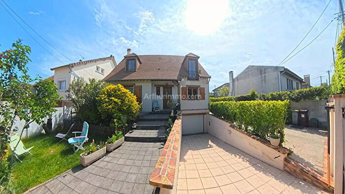Gournay-sur-Marne - Maison 6 pièces à vendre