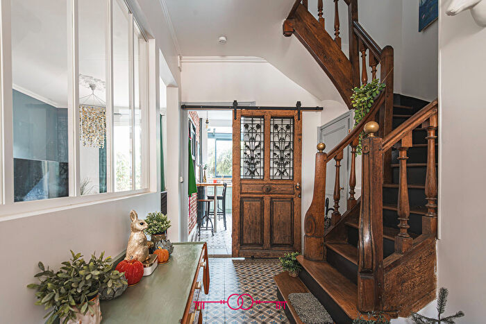 Maison à vendre - Reims, Centre-ville - 7 pièces - 4 chambres