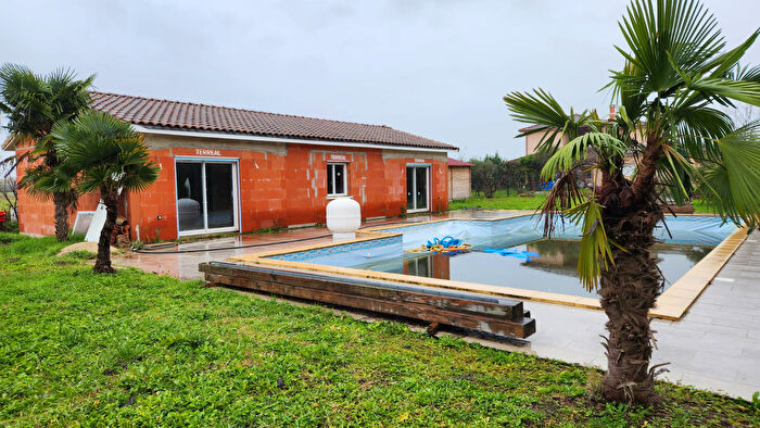 Maison à vendre - Montbeton - 4 pièces - 3 chambres