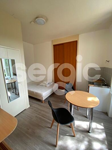Appartement à louer - Angers, Madeleine, Saint-Léonard, Justices - 1 pièce