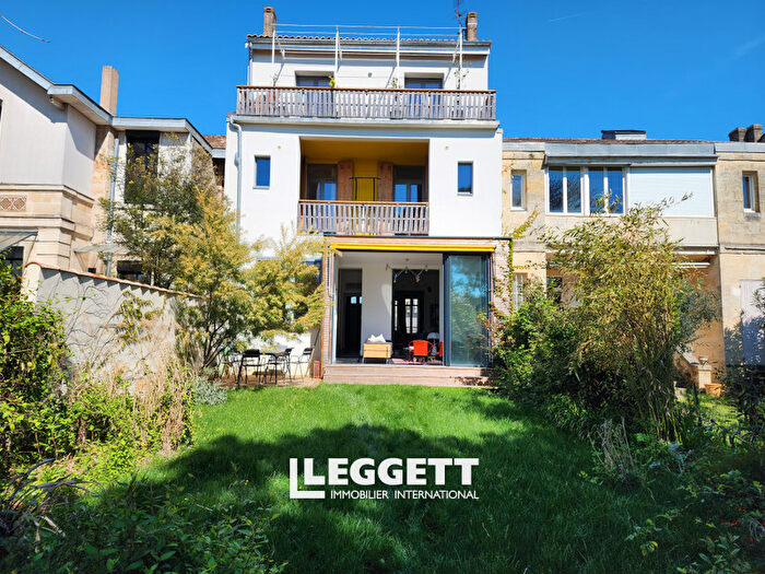 Maison à vendre - Talence, Centre-ville, Université, Lycée - 13 pièces - 5 chambres