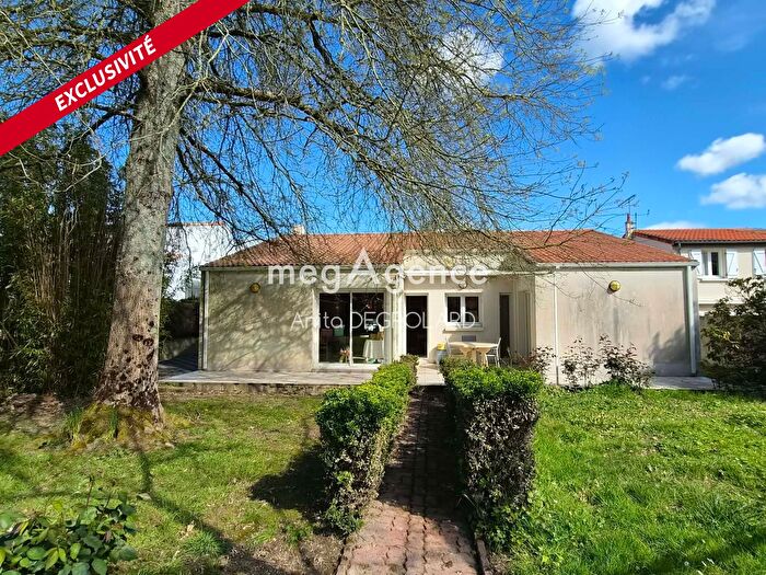 Maison à vendre - La Roche-sur-Yon, Vallée Verte, Liberté - 5 pièces - 4 chambres