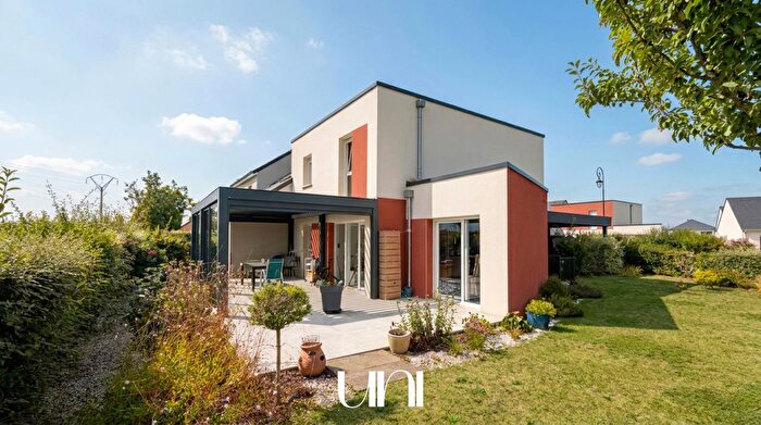 Maison 5 pièces à Fontaine-Étoupefour, à vendre