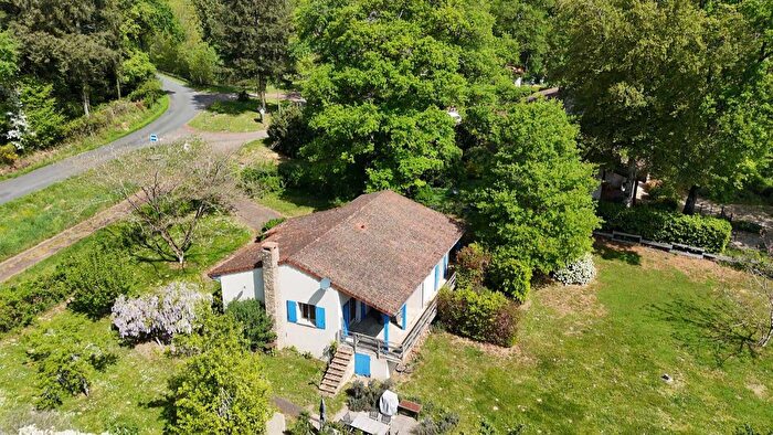 Champs-Romain - Maison 5 pièces à vendre