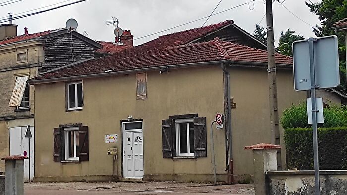 Maison à vendre - Éclaron, Éclaron-Braucourt-Sainte-Livière - 6 pièces - 4 chambres