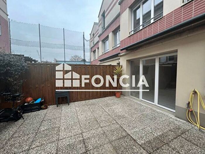 Maison à louer - Chennevieres, Conflans-Sainte-Honorine - 4 pièces - 2 chambres