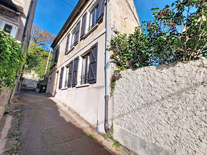 Maison 6 pièces à Chars, à vendre