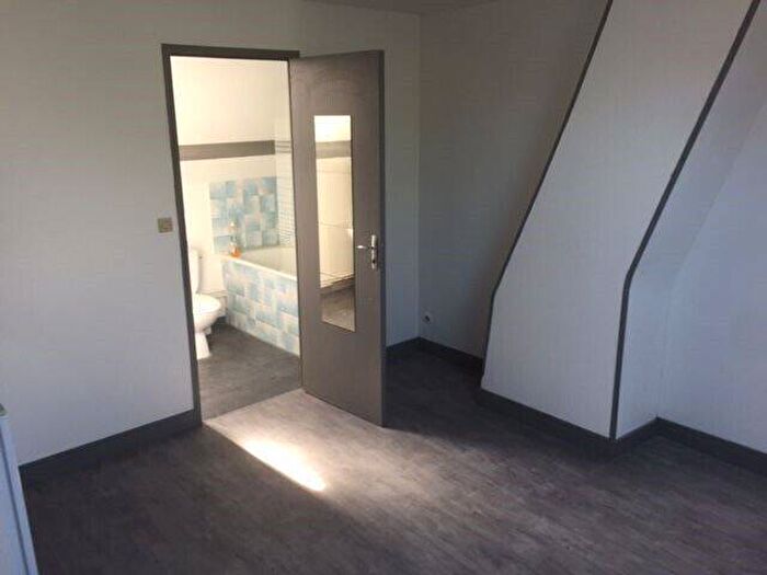 Appartement 1 pièce à Centre Ville-Petit Margny, Compiègne, à louer