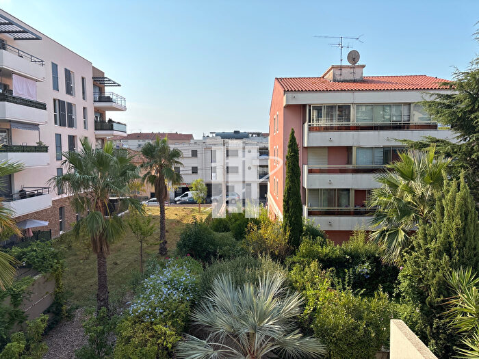 Appartement à vendre - Fréjus, Fréjus Plage - 3 pièces - 2 chambres
