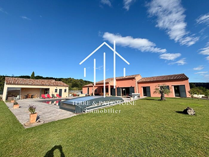 Maison à vendre - Joyeuse - 6 pièces - 4 chambres