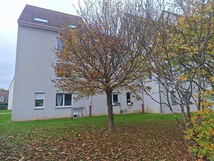 Appartement à louer - Menucourt - 2 pièces - 1 chambre