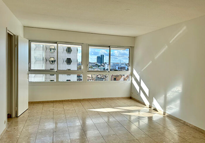 Appartement à louer - Bordeaux, Mériadeck - 3 pièces - 2 chambres