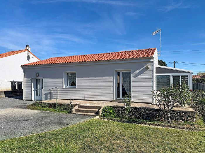 Maison 3 pièces à vendre - Saint-Michel-Chef-Chef