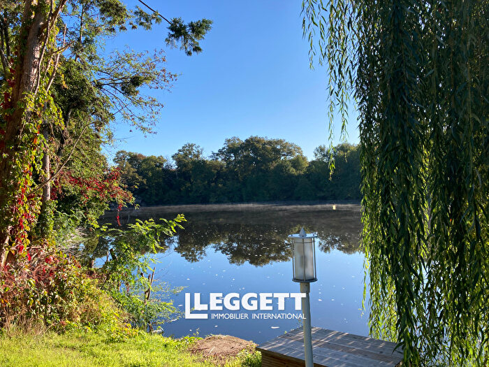 Maison à vendre - Le Vigeant - 7 pièces - 5 chambres