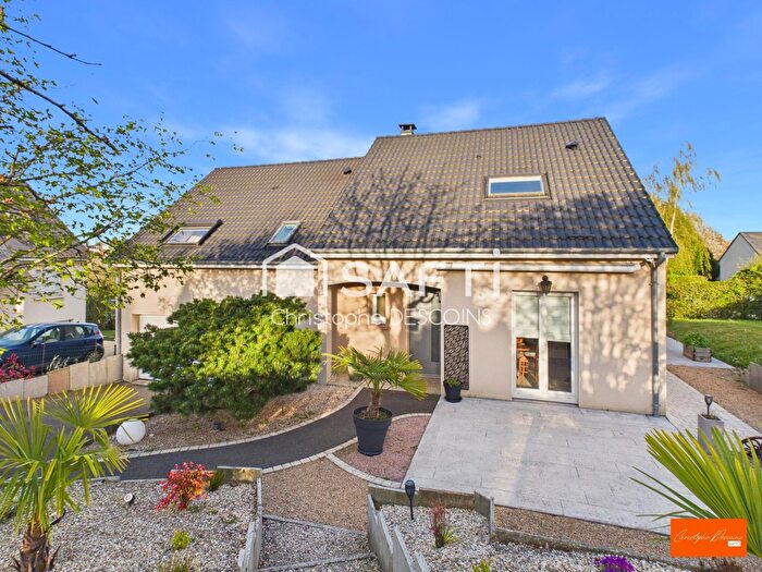 Maison à vendre - Mayenne, Sud Ouest - 7 pièces - 4 chambres