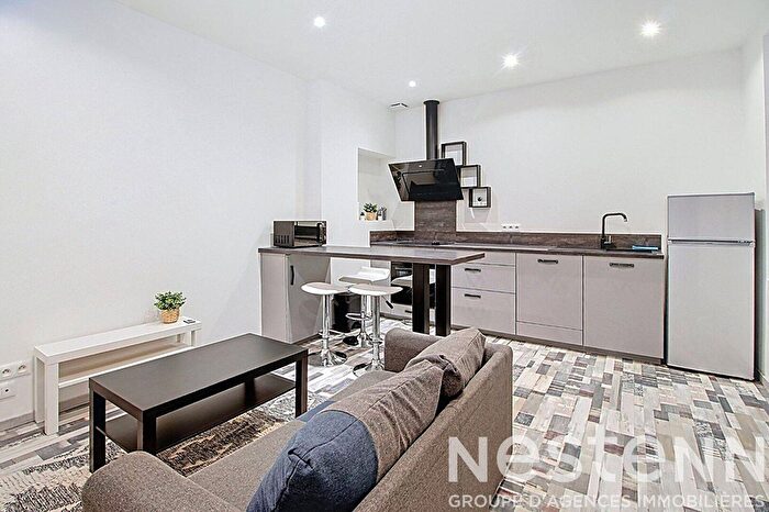 Appartement à louer - Centre Ancien, Draguignan - 1 pièce