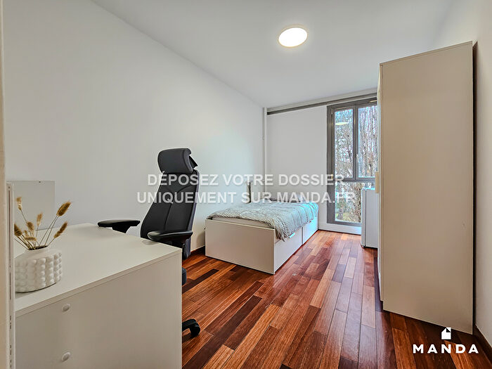 Appartement à louer - Pierrefitte-sur-Seine, Sud - 4 pièces - 3 chambres