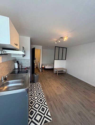Appartement 1 pièce à Zone Rurale, La Couronne, à louer