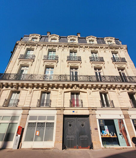 Appartement 4 pièces à louer à Nantes, Centre-ville