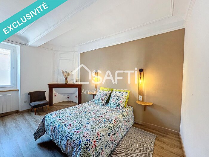 Maisons à vendre et appartements à louer - 1