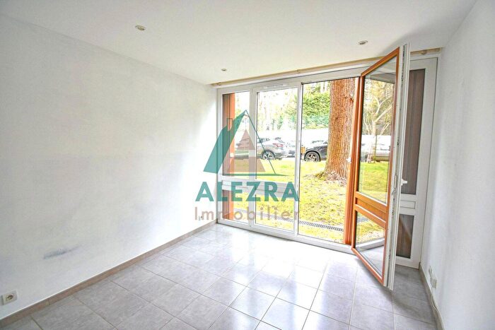 Appartement à louer - La Celle-Saint-Cloud - 1 pièce