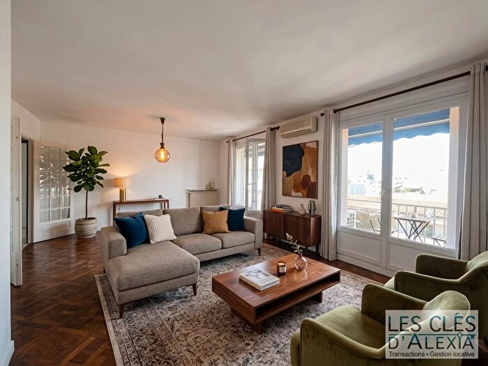 Appartement 3 pièces à vendre à Villeurbanne, Grand Clément